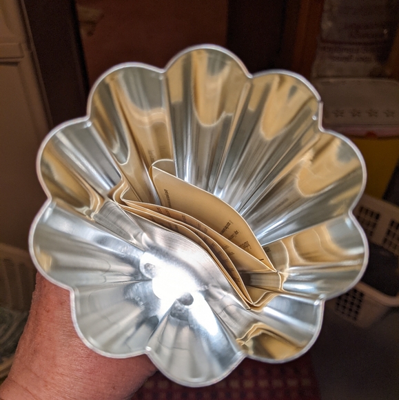 The Pampered Chef | Kitchen | Pampered Chef Scalloped Bread Tube | Poshmark